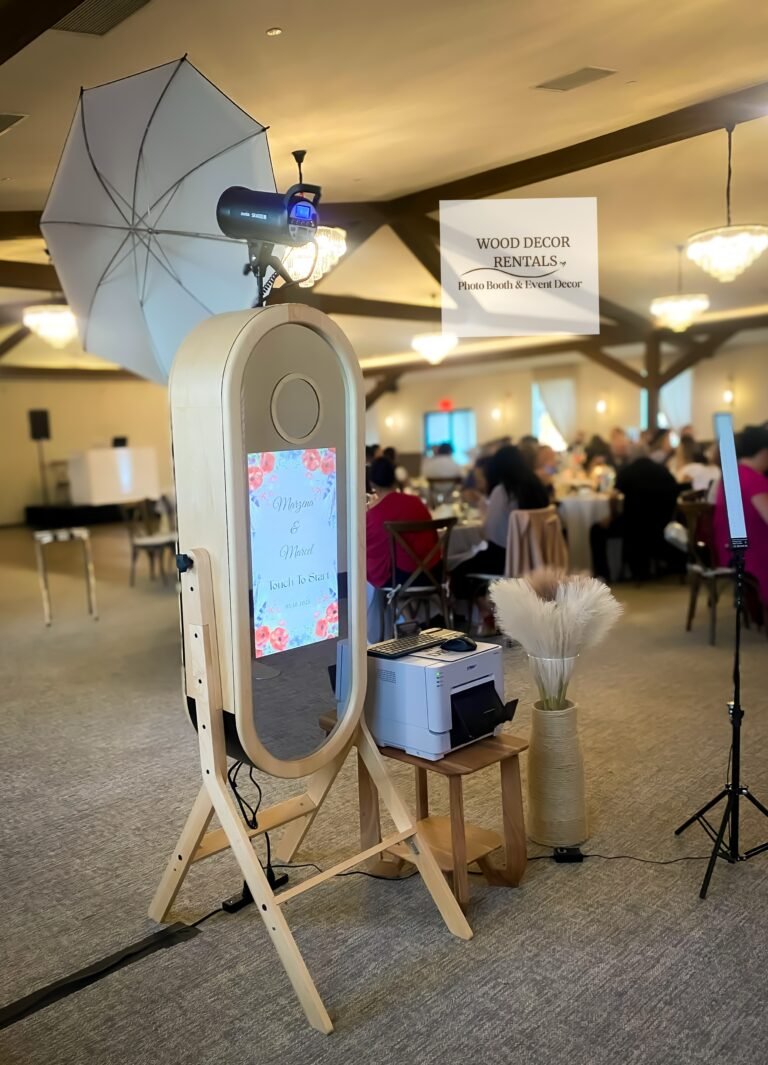PHOTO BOOTH RENTAL RECOMMENDED - wooddecorrentals.com